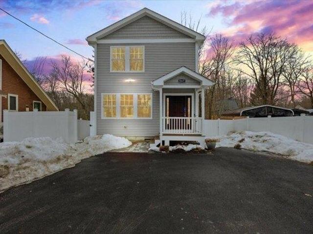 house with 3 bedroom, Attleboro MA DS102345086