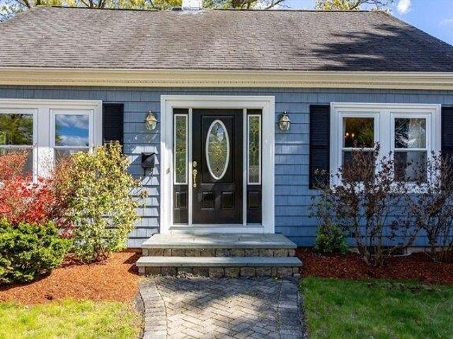 house with 3 bedroom, Attleboro MA DS102346296