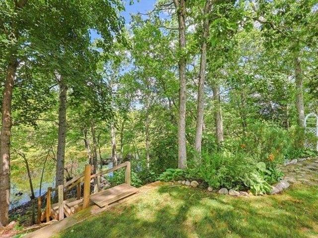 house with 3 bedroom, Attleboro MA DS103932582