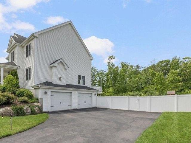 house with 3 bedroom, Attleboro MA DS103099628