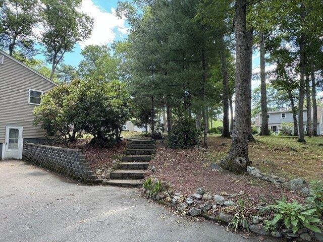 house with 3 bedroom, Attleboro MA ES103807663