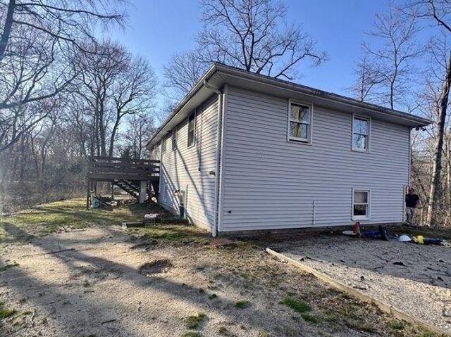 house with 3 bedroom, Attleboro MA ES103848856