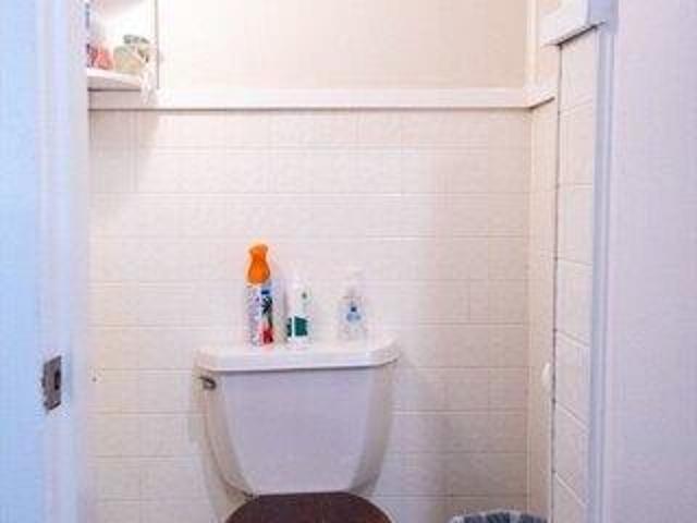 house with 3 bedroom, Attleboro MA ES105204156