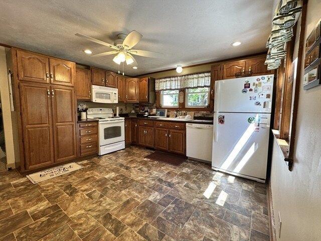house with 3 bedroom, Auburn MA DLS102563949