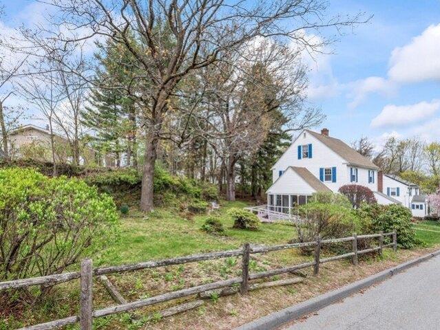 house with 3 bedroom, Auburn MA DLS102669242