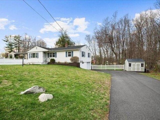 house with 3 bedroom, Auburn MA DLS102670487