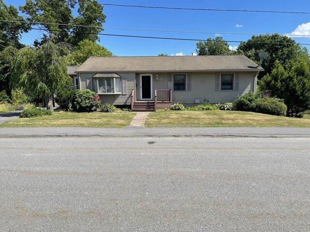 house with 3 bedroom, Auburn MA DS104189902