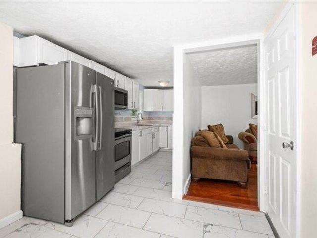 house with 3 bedroom, Auburn MA DS104264799