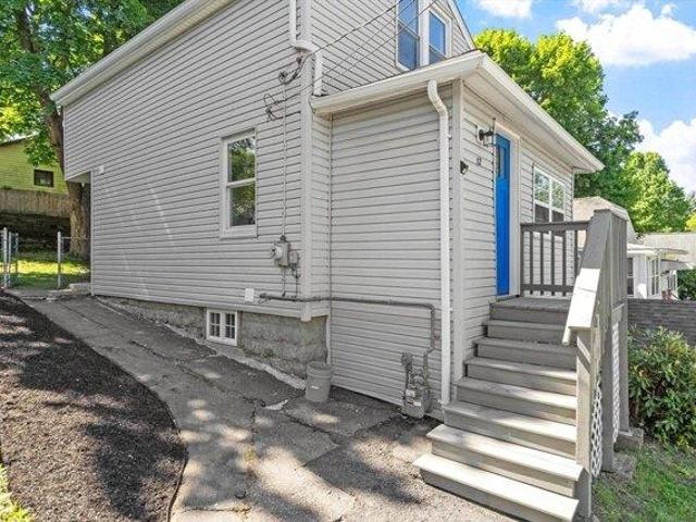 house with 3 bedroom, Auburn MA ES103126191