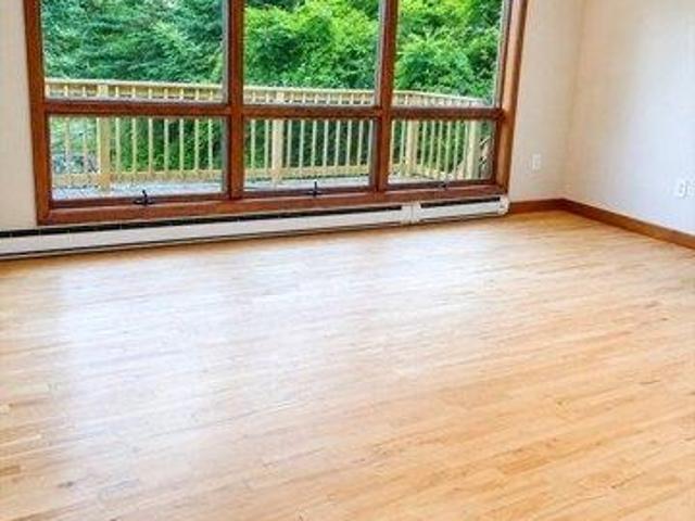house with 3 bedroom, Auburn MA ES104852673