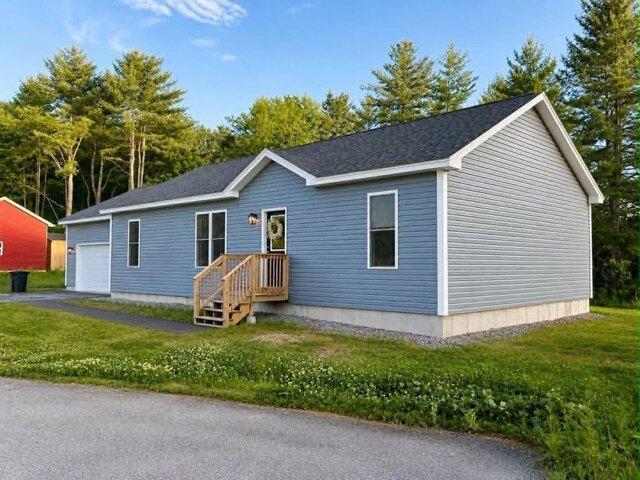 house with 3 bedroom, Auburn ME DS103444564