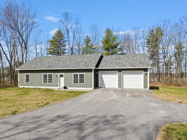 house with 3 bedroom, Auburn ME DS103073035