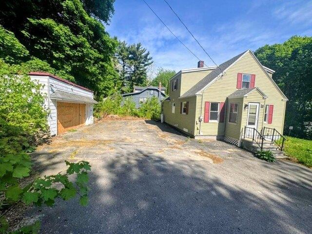 house with 3 bedroom, Auburn ME ES103037674