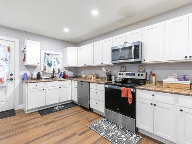 house with 3 bedroom, Auburn ME ES103073383