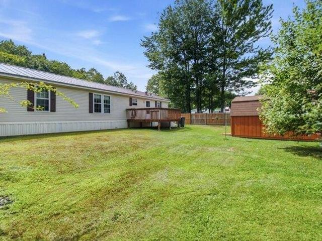 house with 3 bedroom, Auburn ME ES104831339