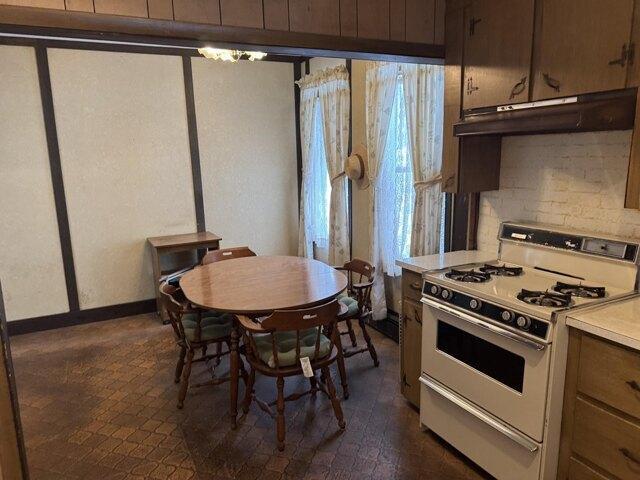 house with 3 bedroom, Auburn ME ES104909249