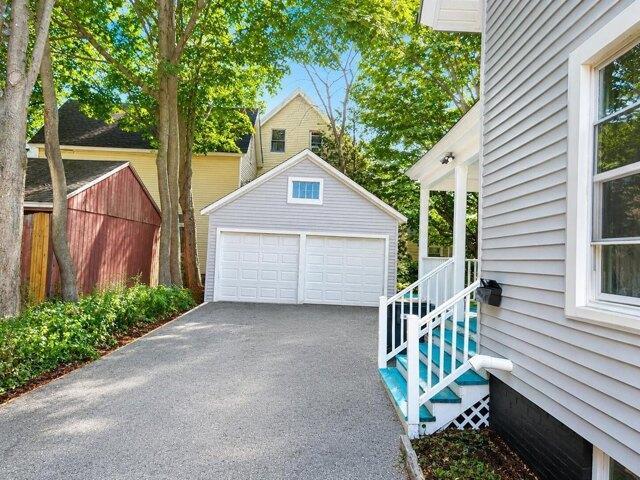 house with 3 bedroom, Auburn ME ES104375969