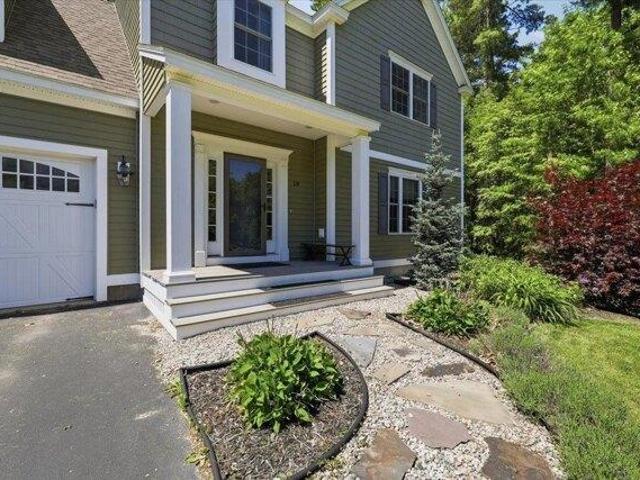 house with 3 bedroom, Auburn NH ES103435533