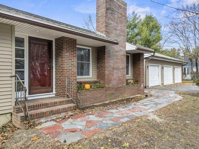 house with 3 bedroom, Augusta ME DLS102530011