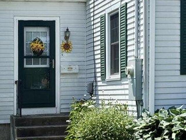 house with 3 bedroom, Augusta ME ES104042320