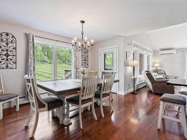 house with 3 bedroom, Augusta ME ES104077763