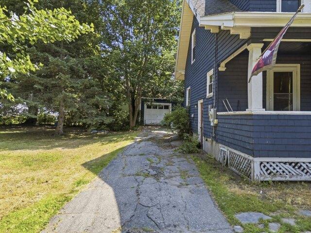 house with 3 bedroom, Augusta ME ES104568434