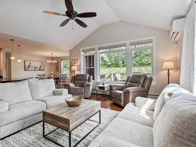 house with 3 bedroom, Augusta ME ES105172046