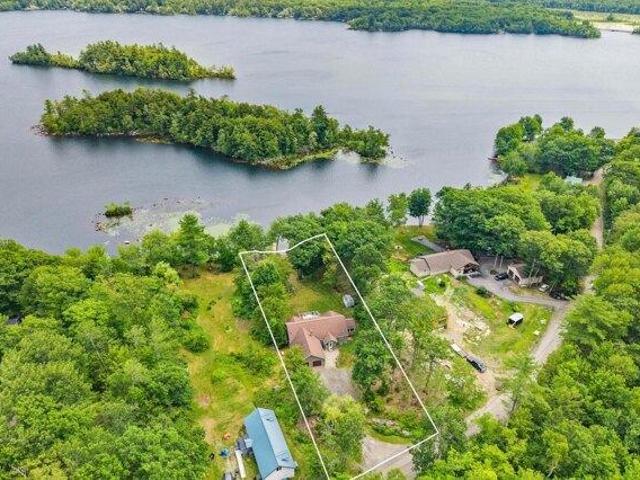 house with 3 bedroom, Augusta ME ES105206093