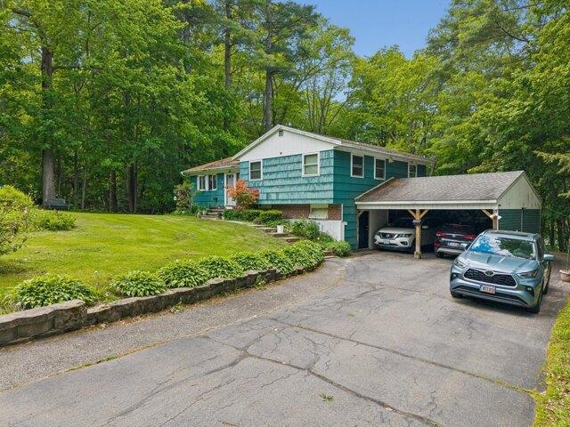 house with 3 bedroom, Augusta ME ES103036488