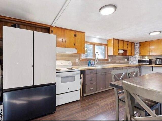 house with 3 bedroom, Augusta ME ES103249138