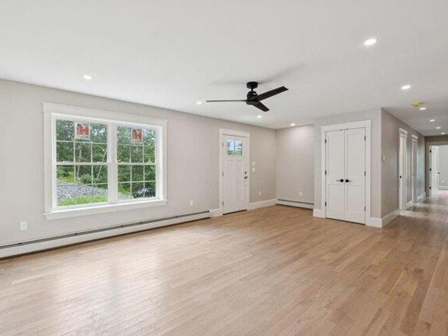 house with 3 bedroom, Augusta ME ES103250554