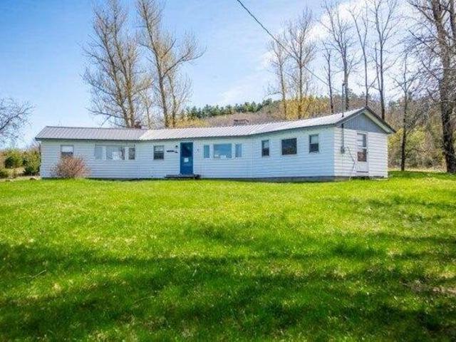 house with 3 bedroom, Aurora ME DS102025885