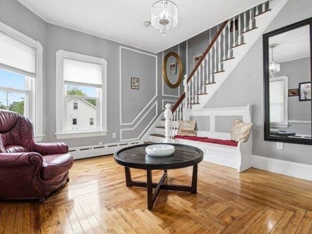house with 3 bedroom, Avon MA ES104757855