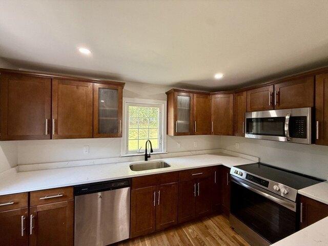 house with 3 bedroom, Avon MA ES105117358