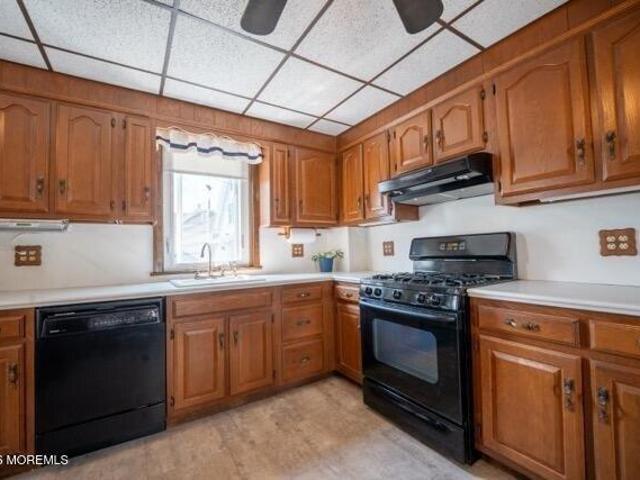 house with 3 bedroom, Avon By The Sea NJ ES104835496