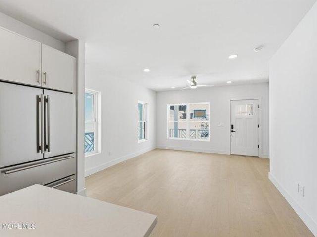 house with 3 bedroom, Avon By The Sea NJ ES104853629