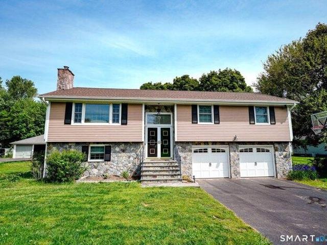 house with 3 bedroom, Avon CT DS104265075