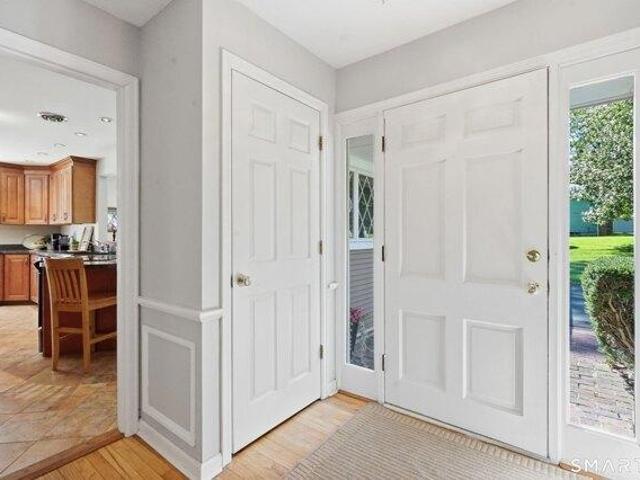 house with 3 bedroom, Avon CT ES105192131
