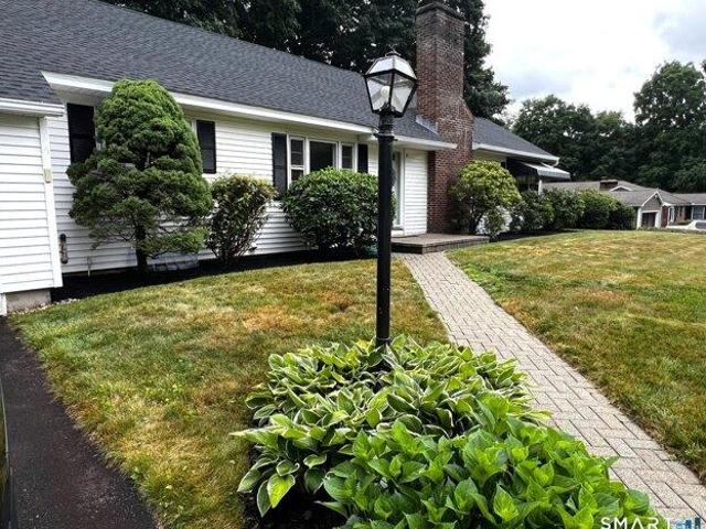 house with 3 bedroom, Avon CT ES103665374