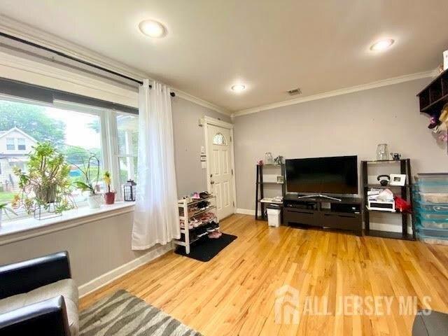 house with 3 bedroom, Avenel NJ ES105192983