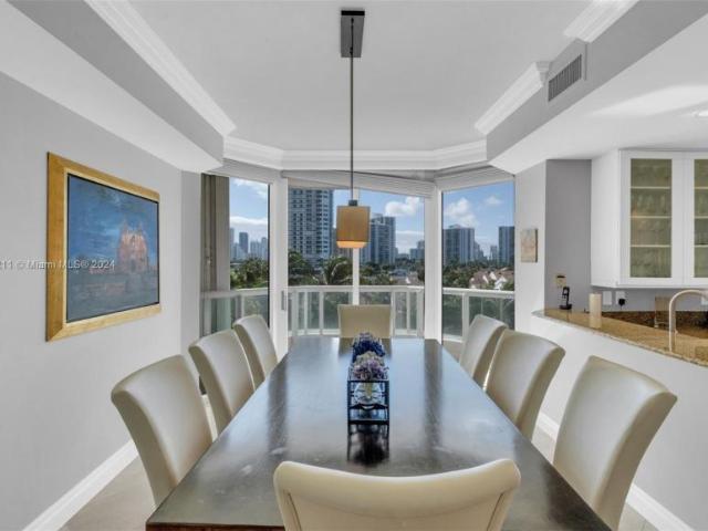 house with 3 bedroom, Aventura Fl FL DS102396144
