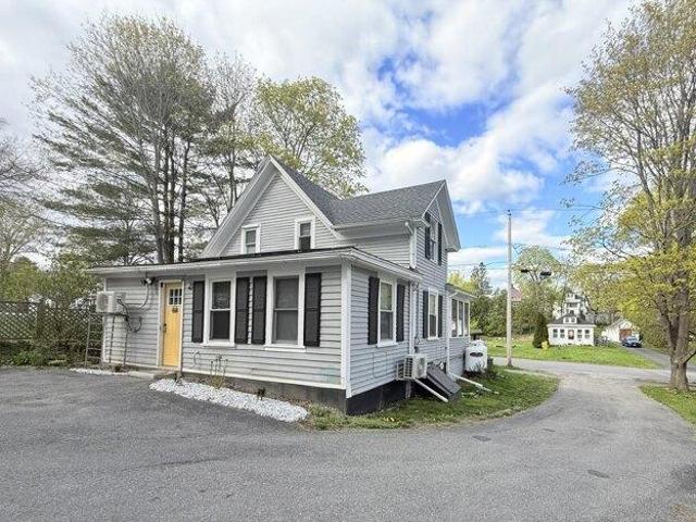 house with 3 bedroom, Bangor ME DLS102564962