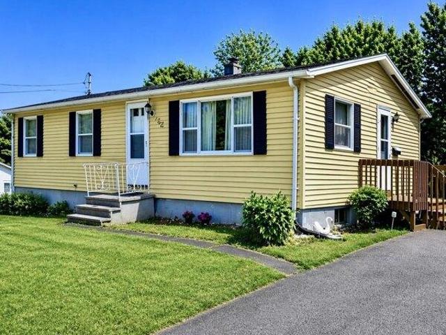 house with 3 bedroom, Bangor ME DS101706968
