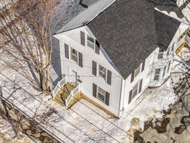 house with 3 bedroom, Bangor ME DS102025954