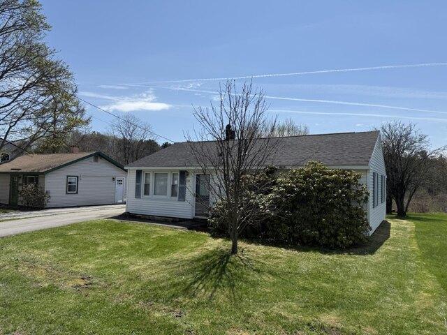 house with 3 bedroom, Bangor ME DS102212590