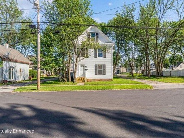 house with 3 bedroom, Bangor ME DS104442043