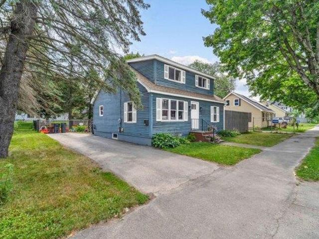 house with 3 bedroom, Bangor ME DS104114199