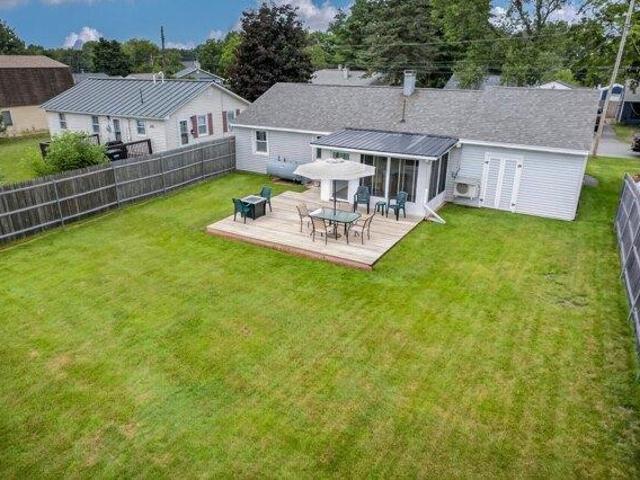 house with 3 bedroom, Bangor ME ES103886640
