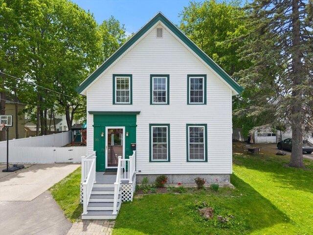 house with 3 bedroom, Bangor ME ES103220595