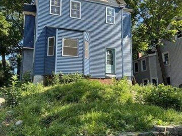 house with 3 bedroom, Bangor ME ES104903417